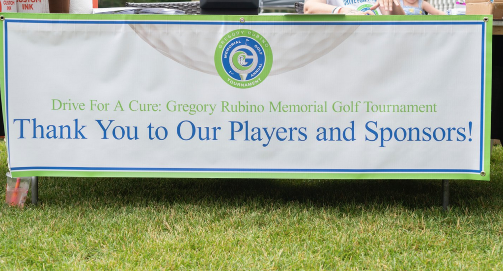Golf event raises $16K for research - Lung Cancer Research Foundation